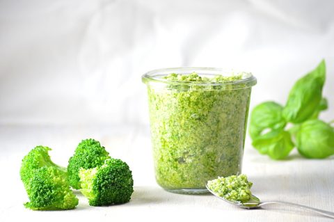 Pesto van broccoli - vandaagwatanders.nl